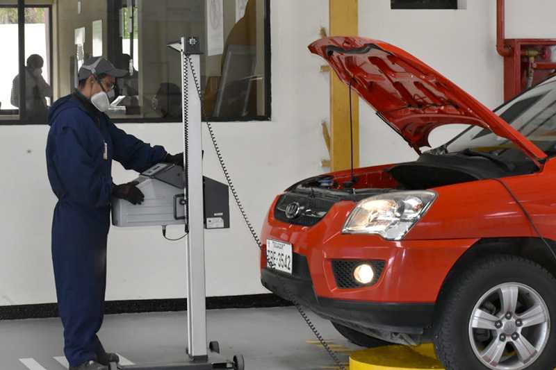 La EMOV retoma el servicio de revisión y matriculación vehicular - El ...