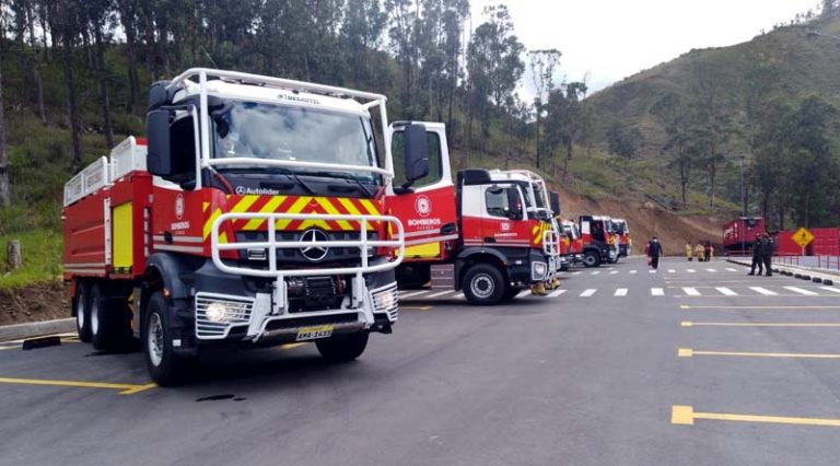 Bomberos de Cuenca inauguran una moderna mecánica - El Nuevo Tiempo ...